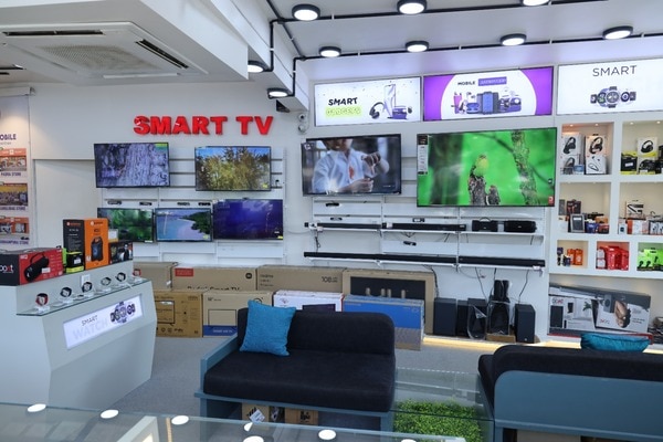 Talk Time Mobile Store in Vadodara, India